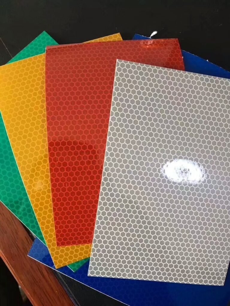 Vinilo Reflectivo │ Todo lo que Debes Saber